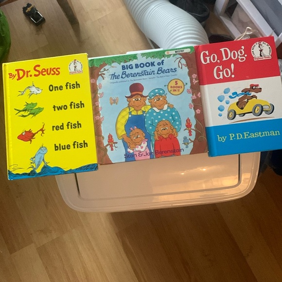 Other | Dr Seuss Berenstein Bears And Go Dog Go Childrens Book Bundle ...